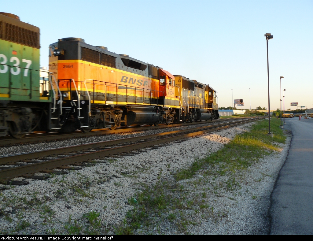 BNSF 2664